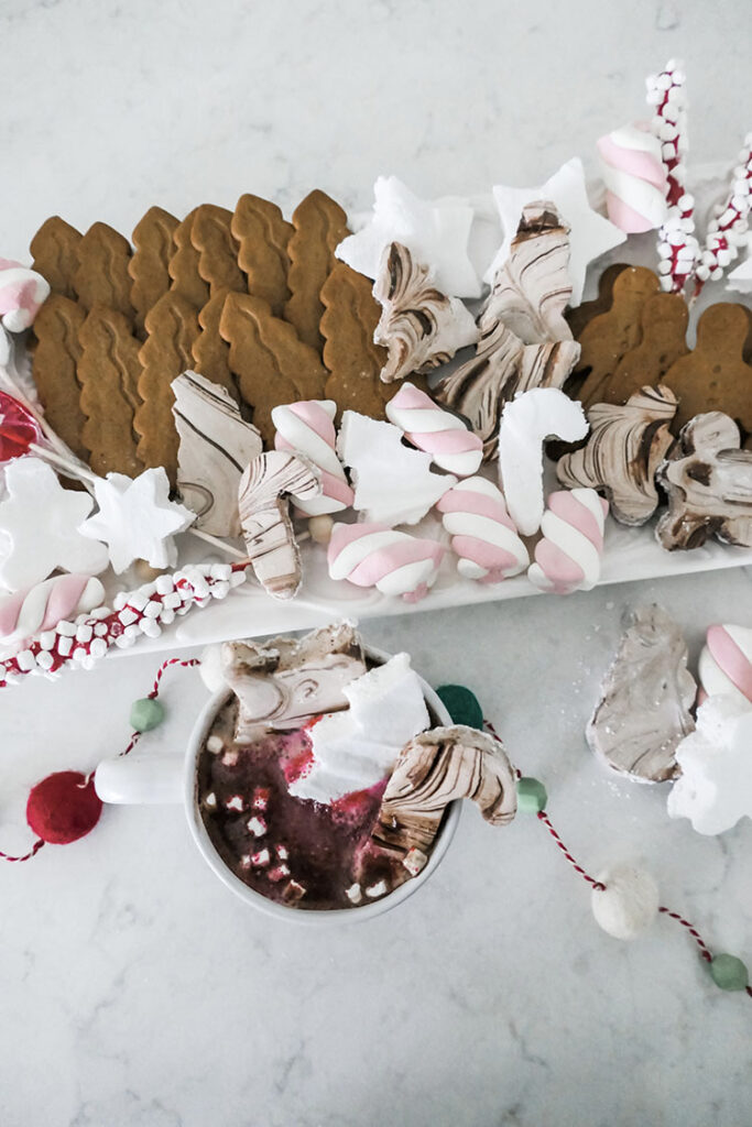 Easy (and Festive) Homemade Marshmallows - Alex Marie Jordan